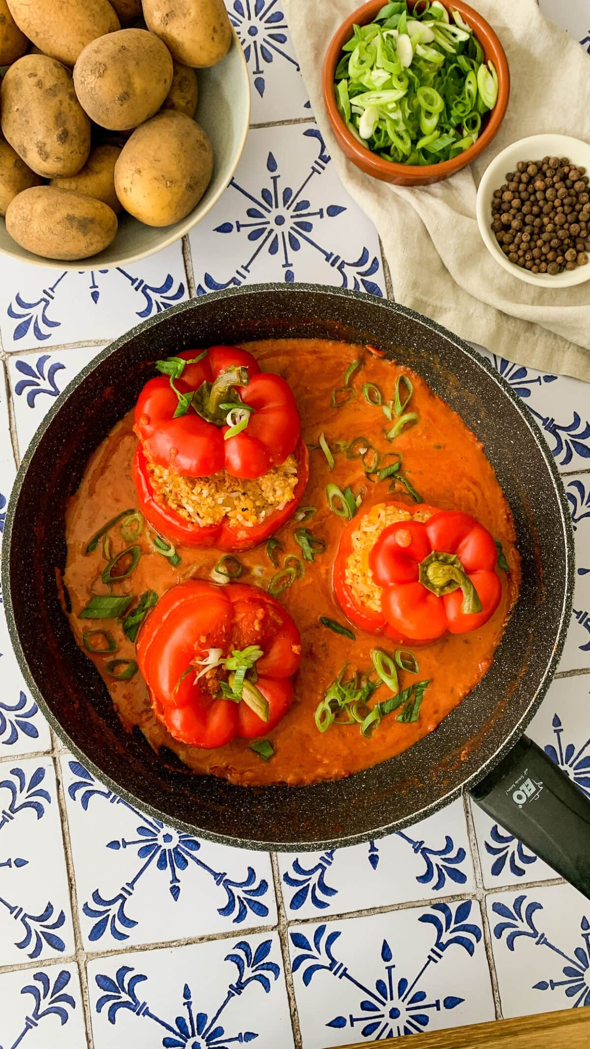 Vegetarisch gefüllte Paprika mit "Hack" - Mimi & Rose Food Love